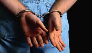 7. No Robarás - Los 10 Mandamientos - IGLESIA.INFO